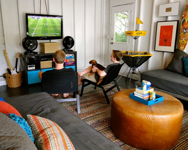 Room of the Day: Detached Garage Turned Teen Cave