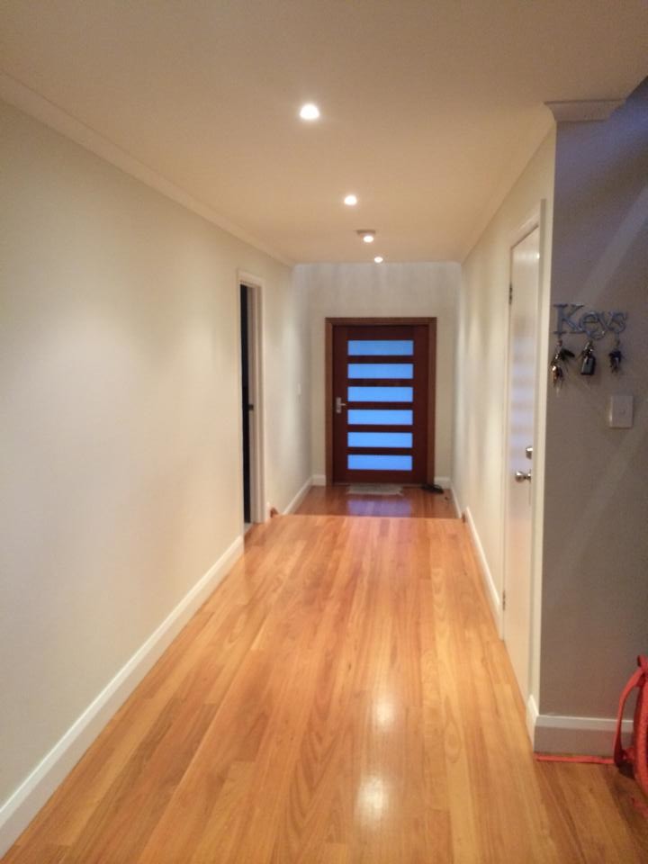 Hallway Help!