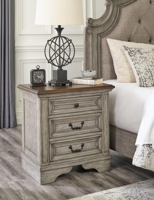 Classic Nightstand, Acacia Wood Frame With USB Ports & 3 Drawers ...