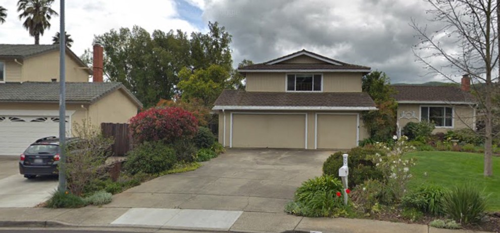 Boring house/paint color-Ideas to make the house appear larger