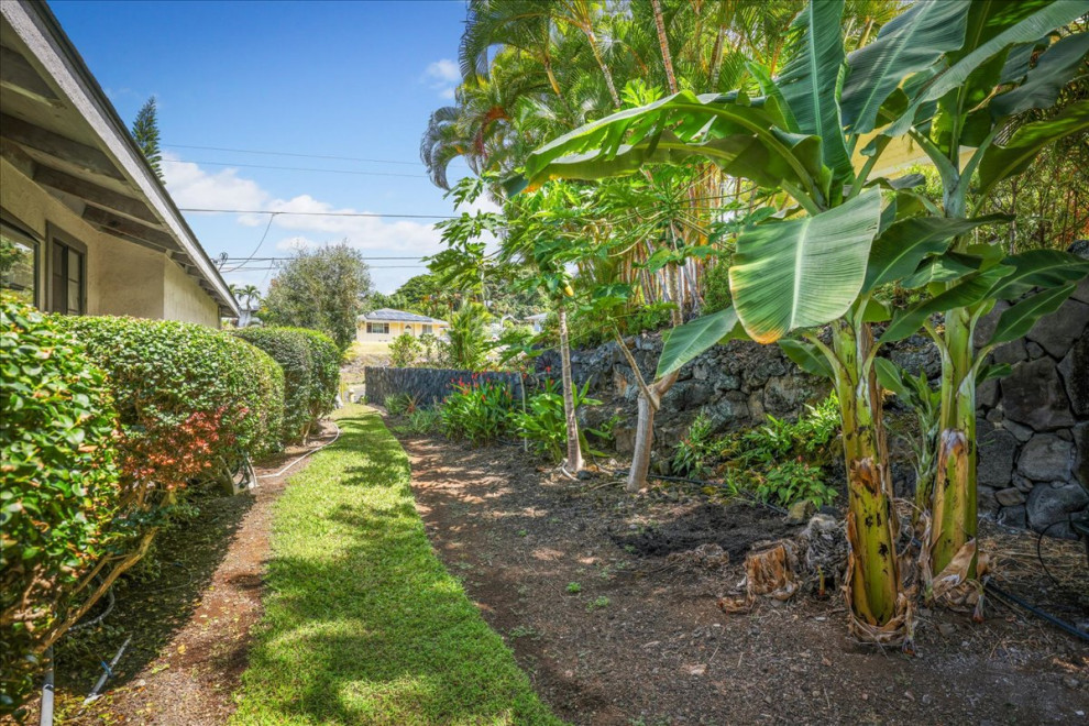 The Perfect Family Home - Beach Style - Landscape - Hawaii - by ...