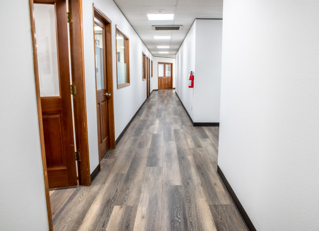 Dimalo Signature | Modin Rigid LVP Collection Commercial Space | WA ...