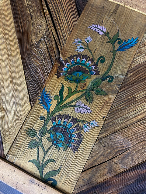 Reclaimed Wood | Unique Beauty of the Hand Painted Coffee Table (#017 ...