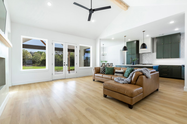 Soho Base | Modin Rigid LVP Collection Customer Space | TX - Modern ...