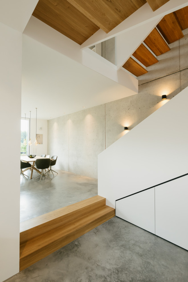 Split-Level-Treppe - Contemporary - Staircase - Stuttgart - by ...