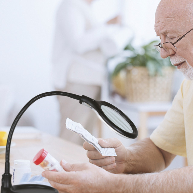 Brightech Lightview Flex 2 in 1 Desk Lamp, 5 Diopter Glass Flexible ...