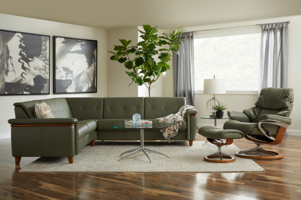 Stressless® Flora Wood sofa + Stressless® Reno recliner/Signature base ...