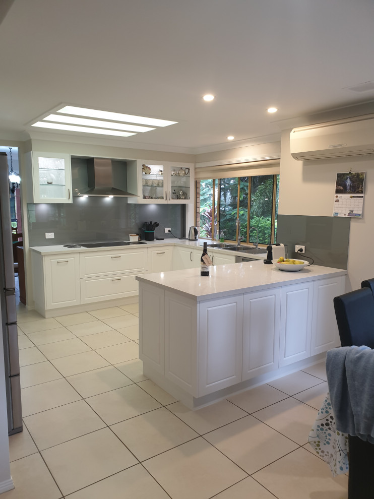 Complete kitchen renovation - Contemporary - Kitchen - Brisbane - by ...