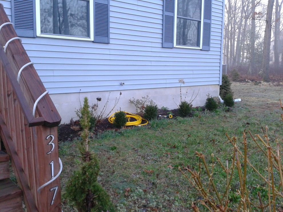 Boring Front Yard before and after!