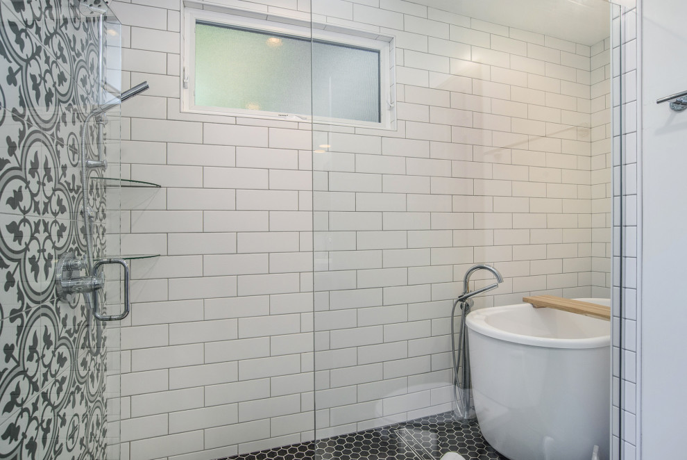 Modern European Farmhouse - Country - Bathroom - Grand Rapids - by Blue Print Studio | Houzz AU