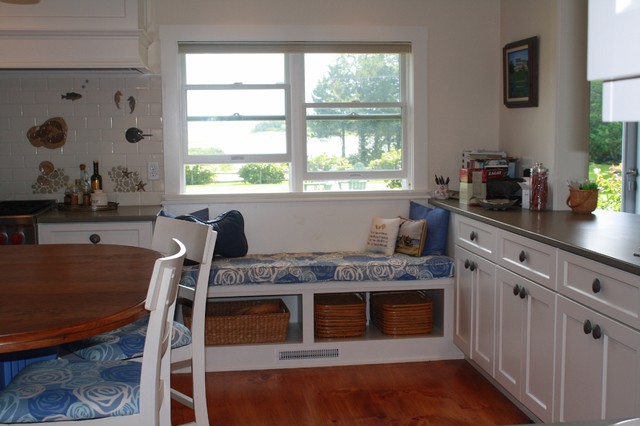 Cape Cod Kitchen - Traditional - Kitchen - Boston - by Encore Construction