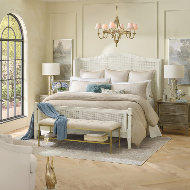 Frontgate 2023 - Traditional - Bedroom - Other - by FRONTGATE | Houzz AU