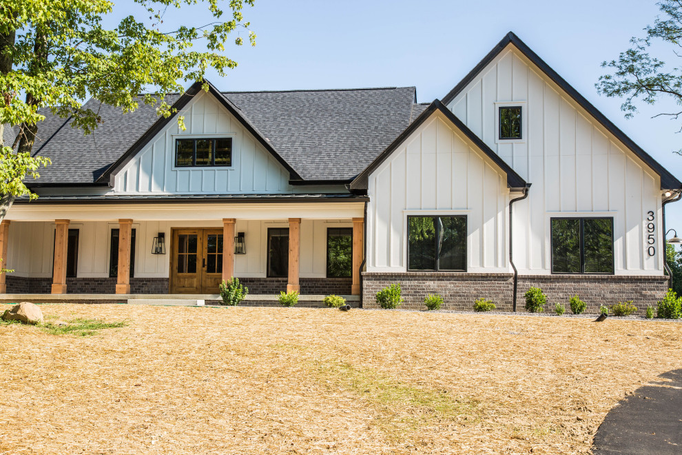 Modern Farmhouse with a Rustic Edge - Farmhouse - Indianapolis - by ...