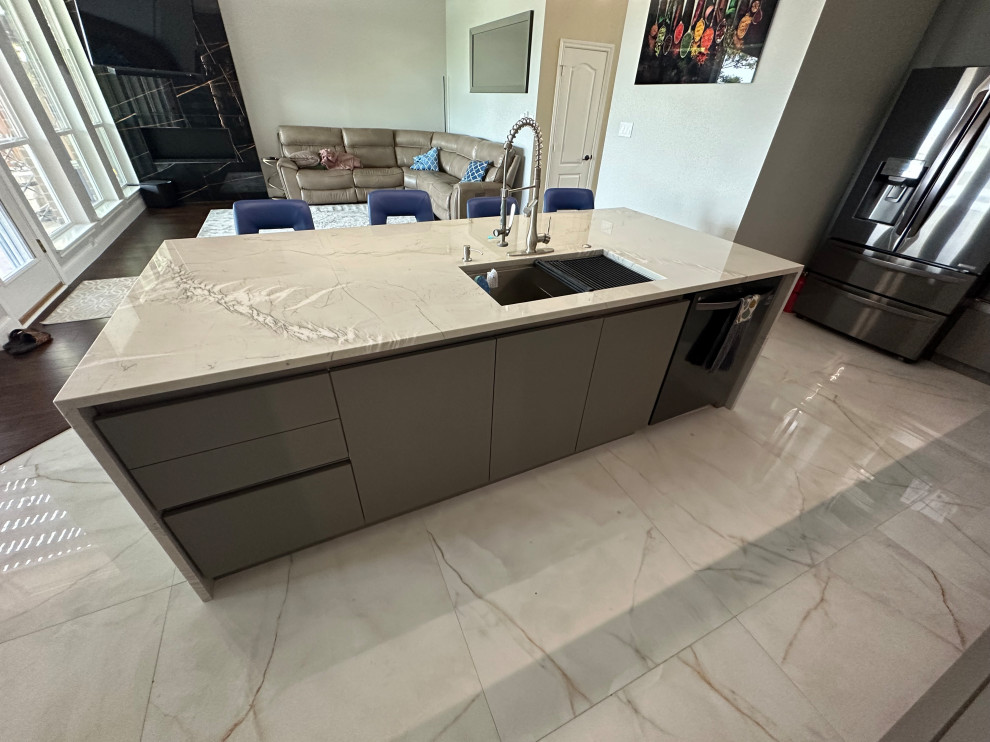 Lake House Kitchen Remodel - Modern - Kitchen - Dallas - by ALC Remodel/EFT - Everything Floors ...