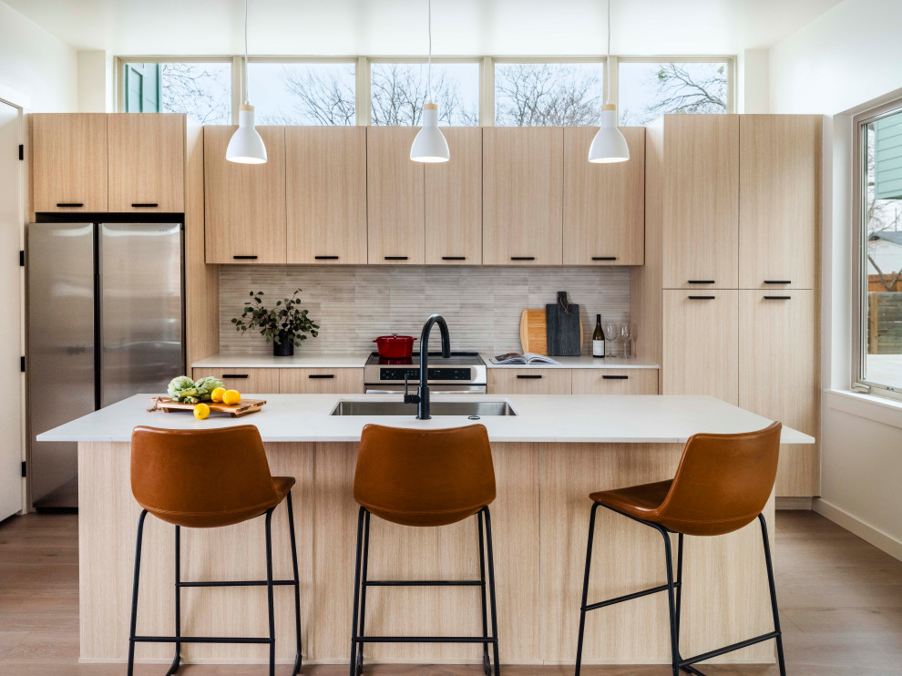 Pecan Springs - Contemporary - Kitchen - Austin - by MHV Architects | Houzz