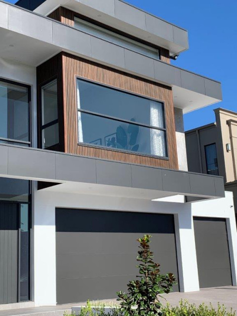 Elandra Display Home - CX Castellated Cladding - Modern - Exterior ...