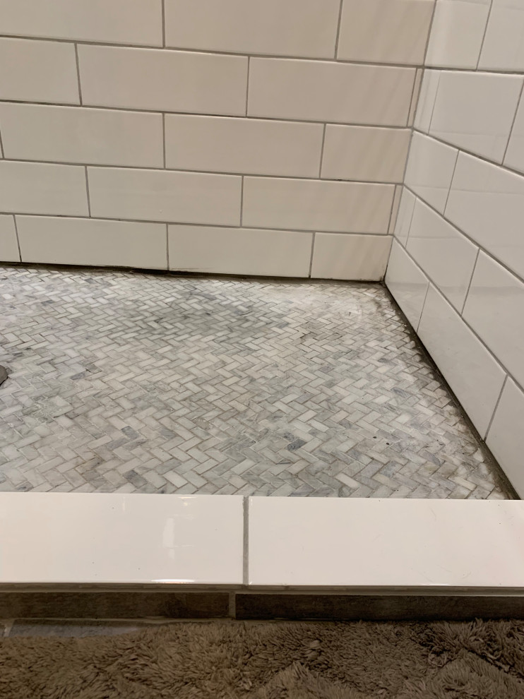 How to fill 1/2 inch + gap between shower floor and wall tile