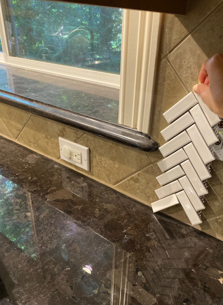 Backsplash tile below window sill