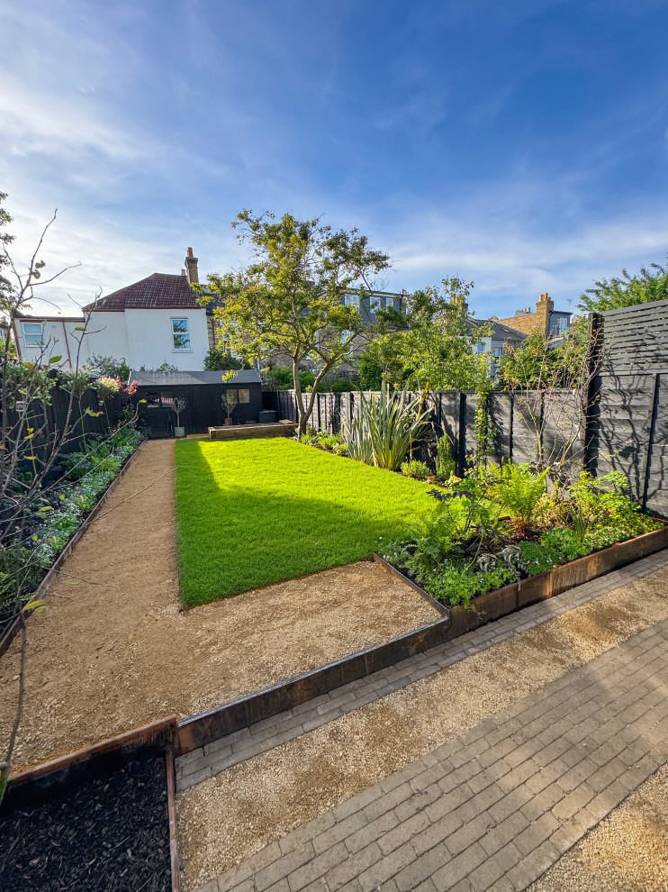 Minimalistic Front & Back Garden Design & Installation - Landscape ...