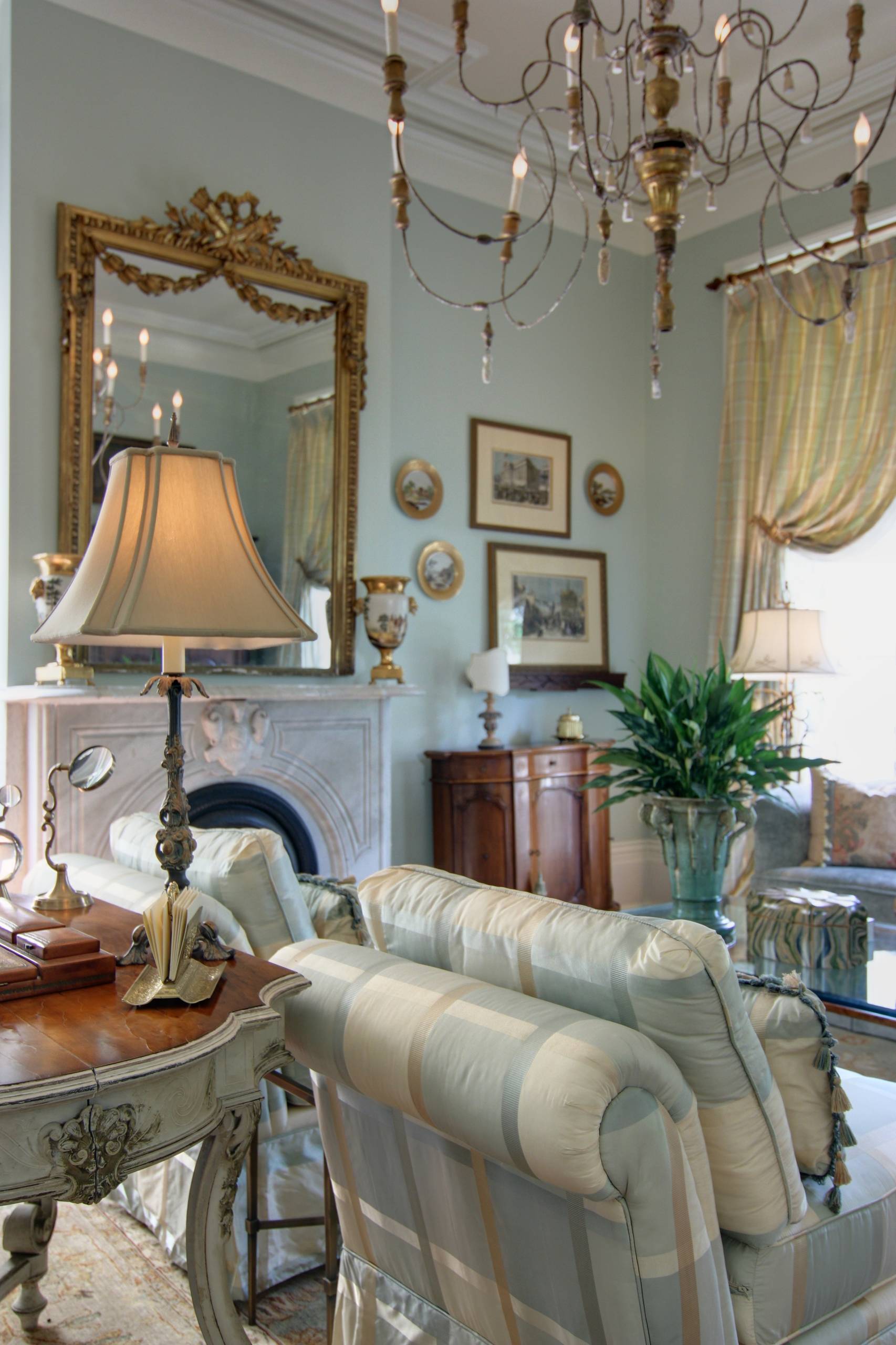 New Orleans Style Homes Coastal Interiors