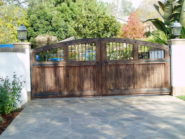 Estate Driveways, Entries, Gates, paving - Mediterranean - San Diego ...