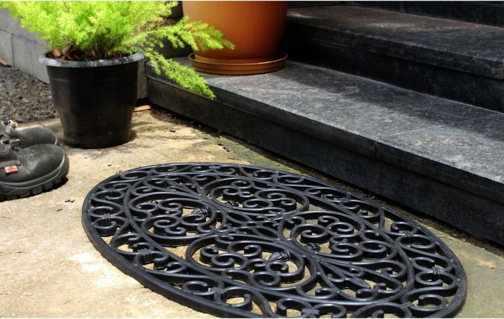 Black Moulded Oval Trellis Rubber Doormat, 18"x30", 18"x30 ...