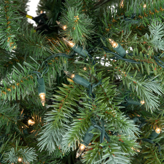7' Pre-Lit Spruce Artificial Christmas Tree Clear Lights - Modern ...