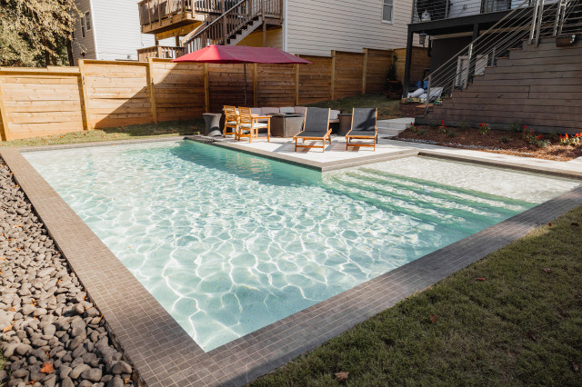 Modern Backyard Pool Design that Reflects Your Lifestyle - Pools ...