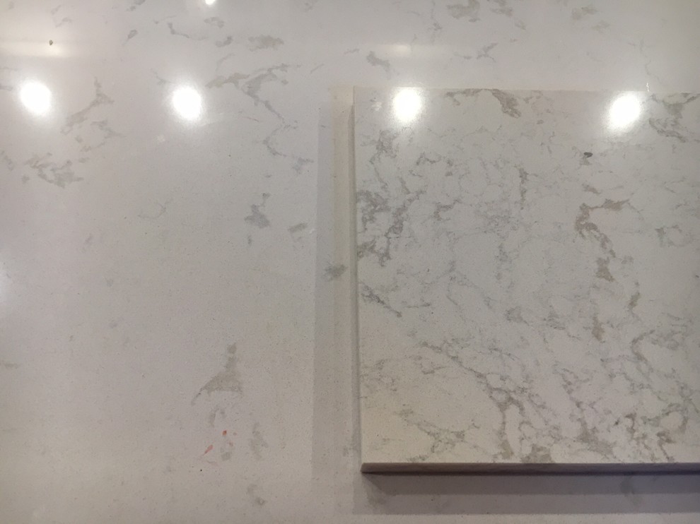 Variations in quartz sample vs slab?