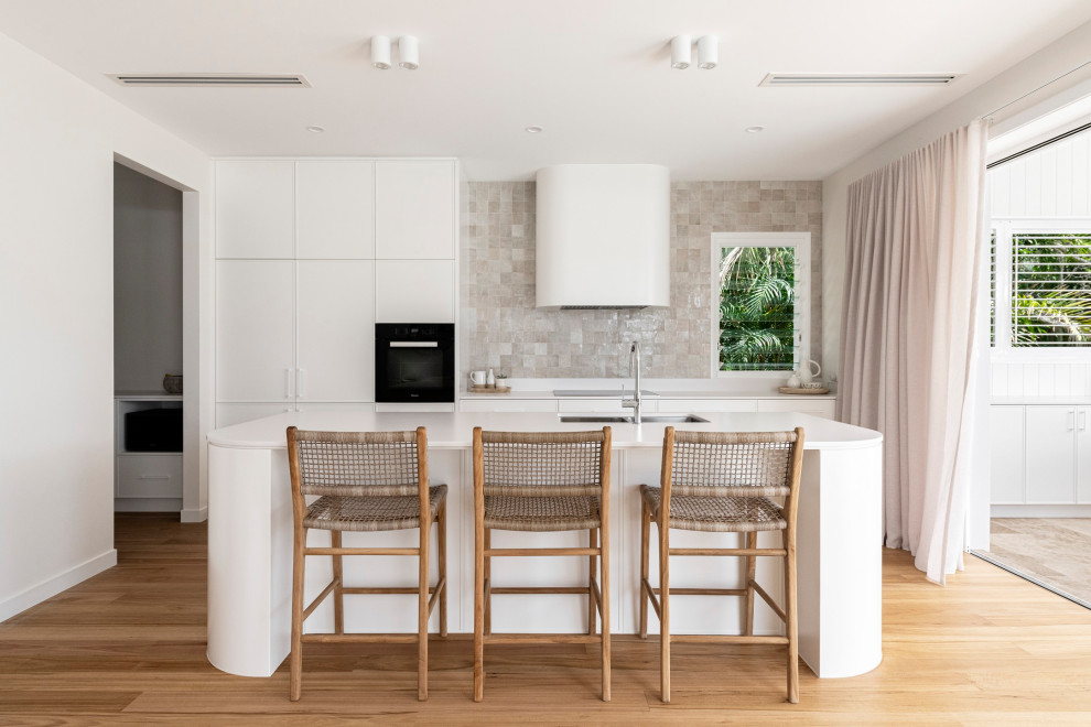 DONALD - Renovation - Beach Style - Kitchen - Brisbane - by Big House ...