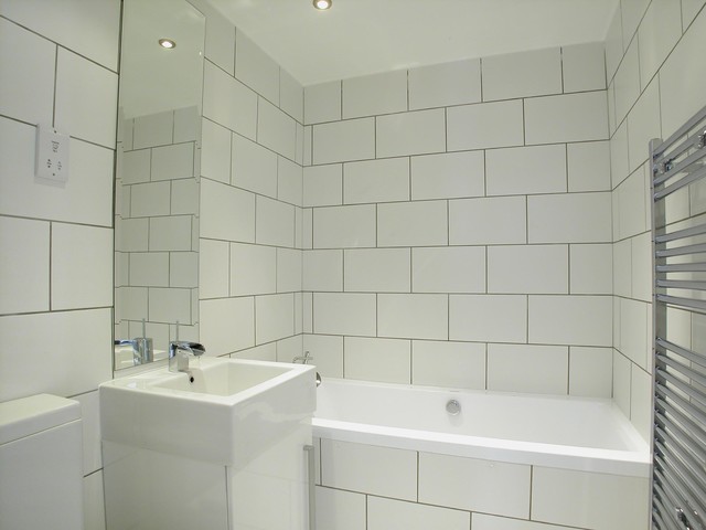 The white house - Contemporary - Bathroom - London - by Charlie Greig ...