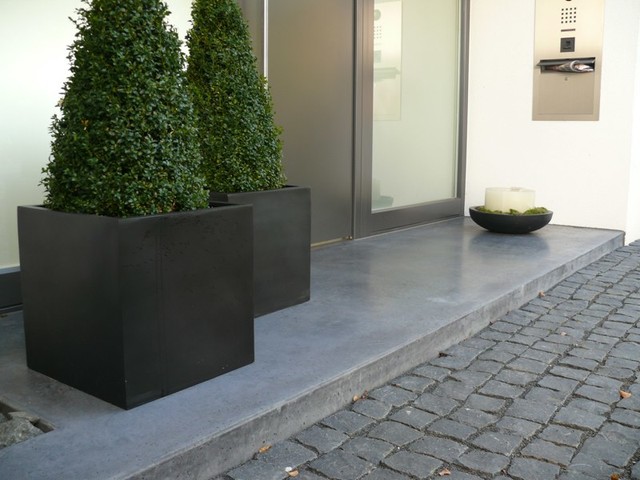 Eingangspodest Einfamilienhaus - Nürnberg | Houzz