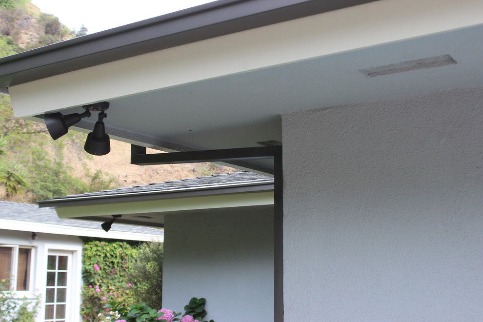 Modern Box Style Rain Gutters with 2x3 Downspouts in West Hollywood ...