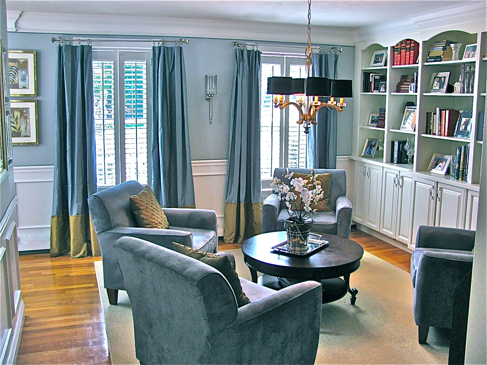 Gather 'Round: The Perfect Conversation Area