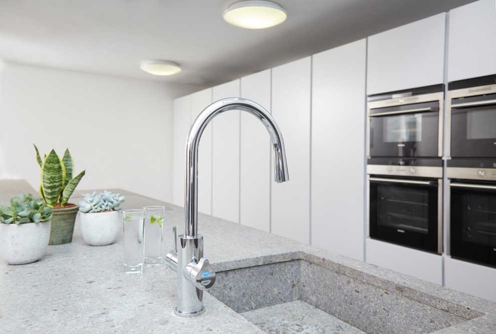 HydroTap Celsius All-in-One - Modern - Kitchen - Chicago - by Zip Water ...