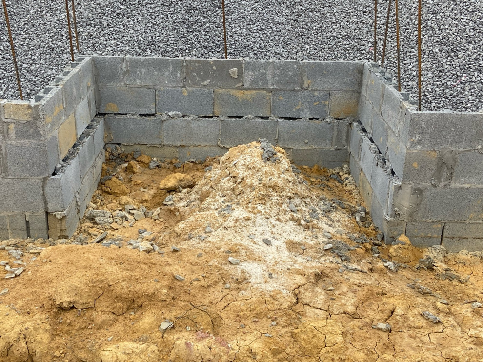 block foundation for slab not lined up