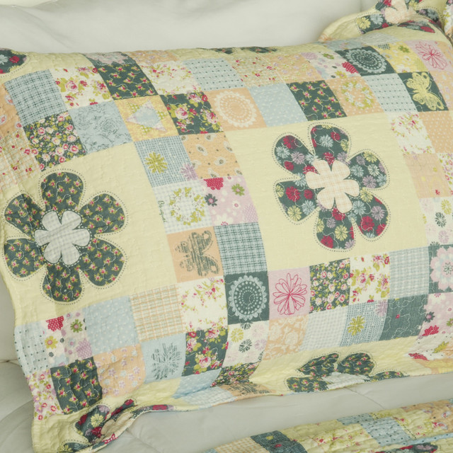 Halcyon Harmony 100% Cotton 3PC Patchwork Quilt Set (Full/Queen Size ...