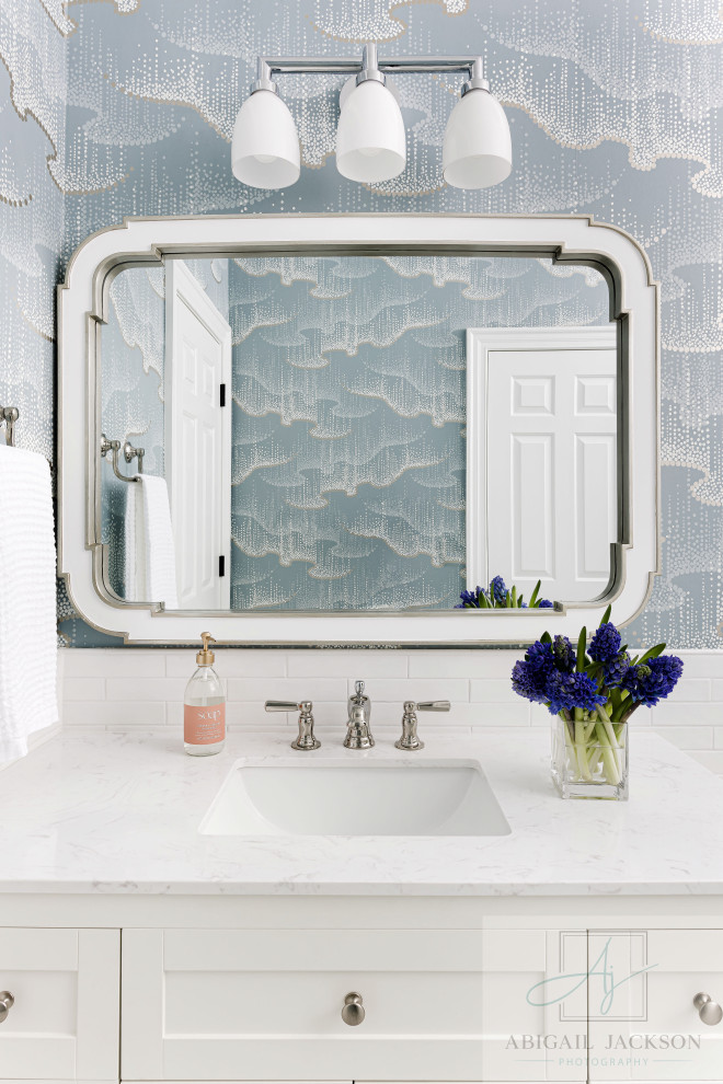 Chapel Hill Transitional - Bathroom - Raleigh - by Kristyn Bock | Houzz