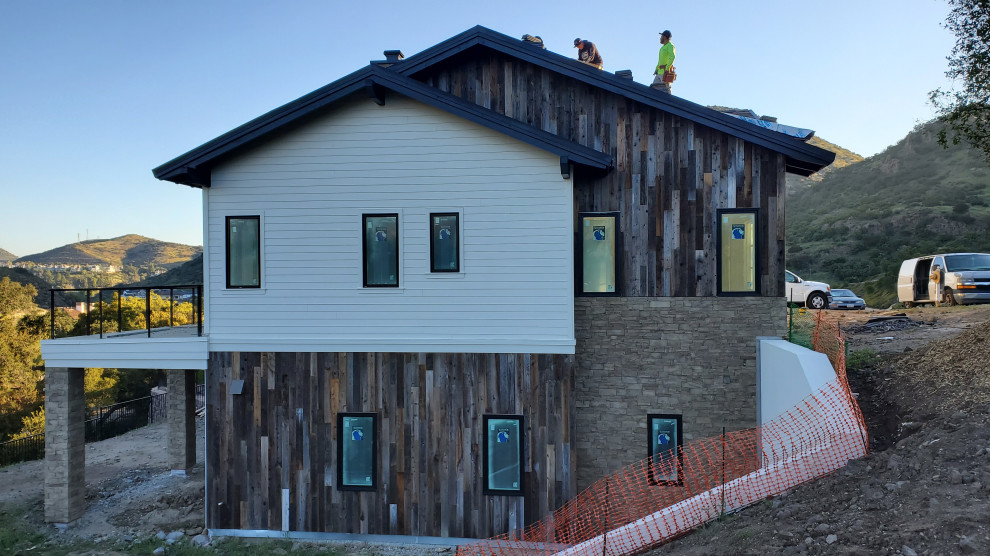 reclaimed wood siding - Farmhouse - Exterior - Los Angeles - by New Era ...