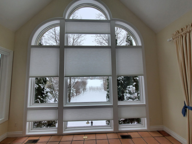 Wall of windows with quarter rounds and arch on top - Conservatory ...