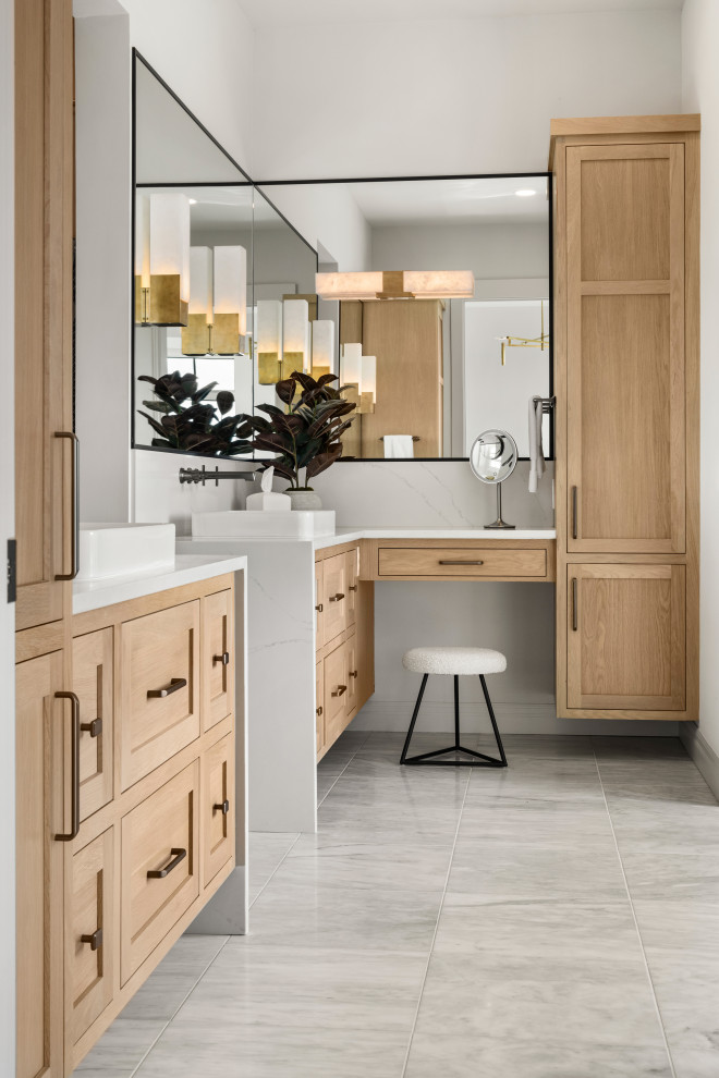 Modern Tudor Rambler - Transitional - Bathroom - Minneapolis - by Swanson Homes | Houzz