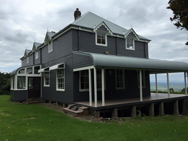 Country Homestead Colour Scheme - Country - Sydney - by Dwell South ...