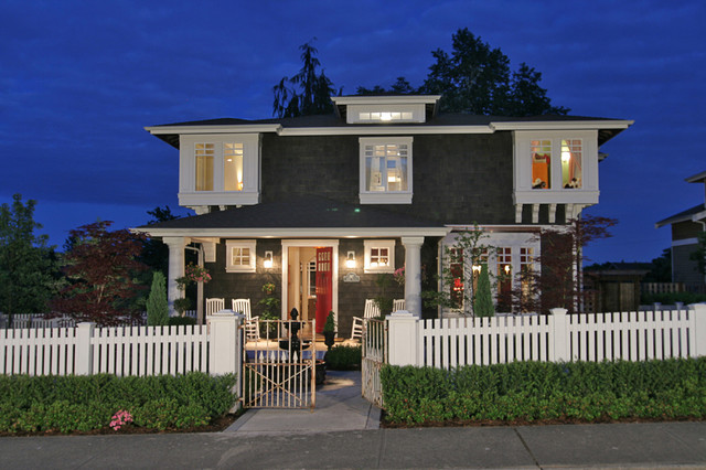Seattle Box Style - Traditional - Exterior - Seattle - by Kristi Spouse ...