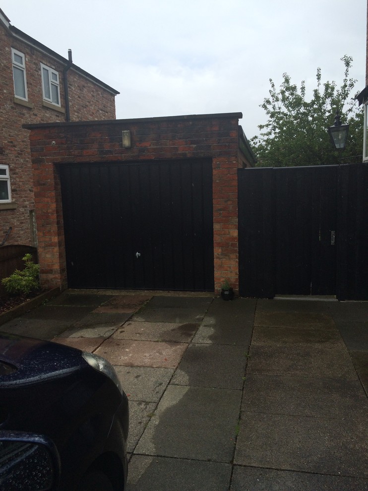 How can I improve a hideous 70s flat roof garage!!!! | Houzz UK