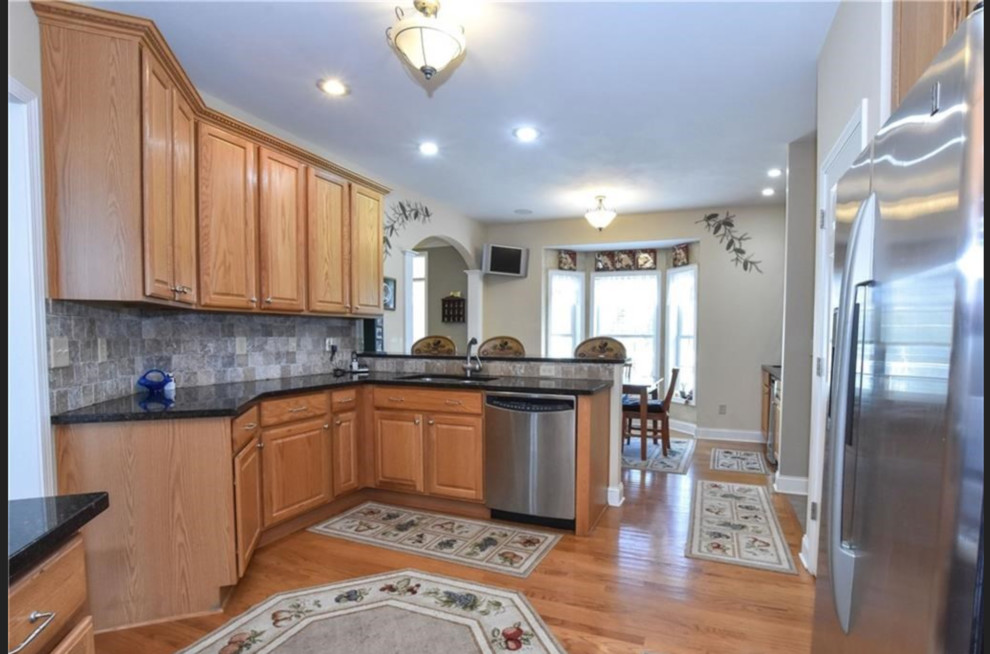 Upgrading Builder-Grade Kitchen Cabinets