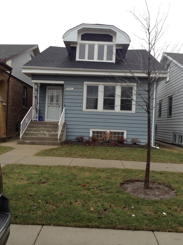 Curb appeal for this tired house