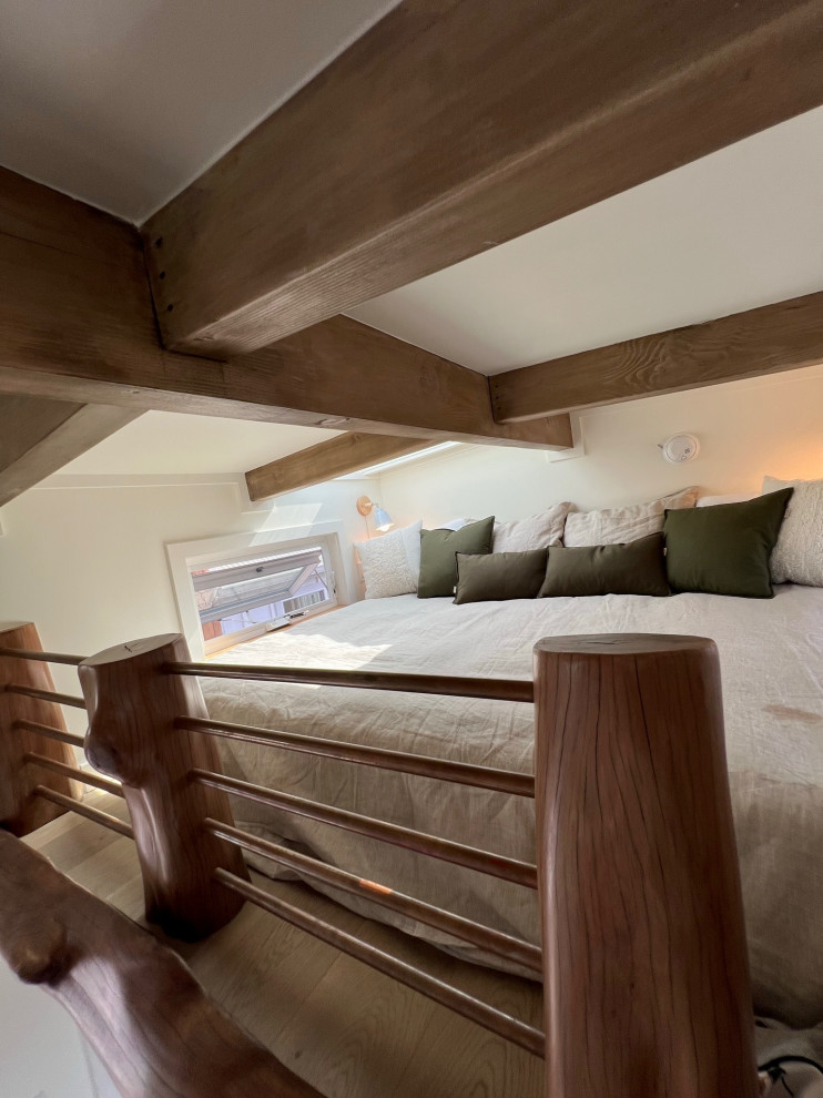 The 3rd Paradise Model ATU Tiny Home- Built By: Paradise Tiny Homes ...