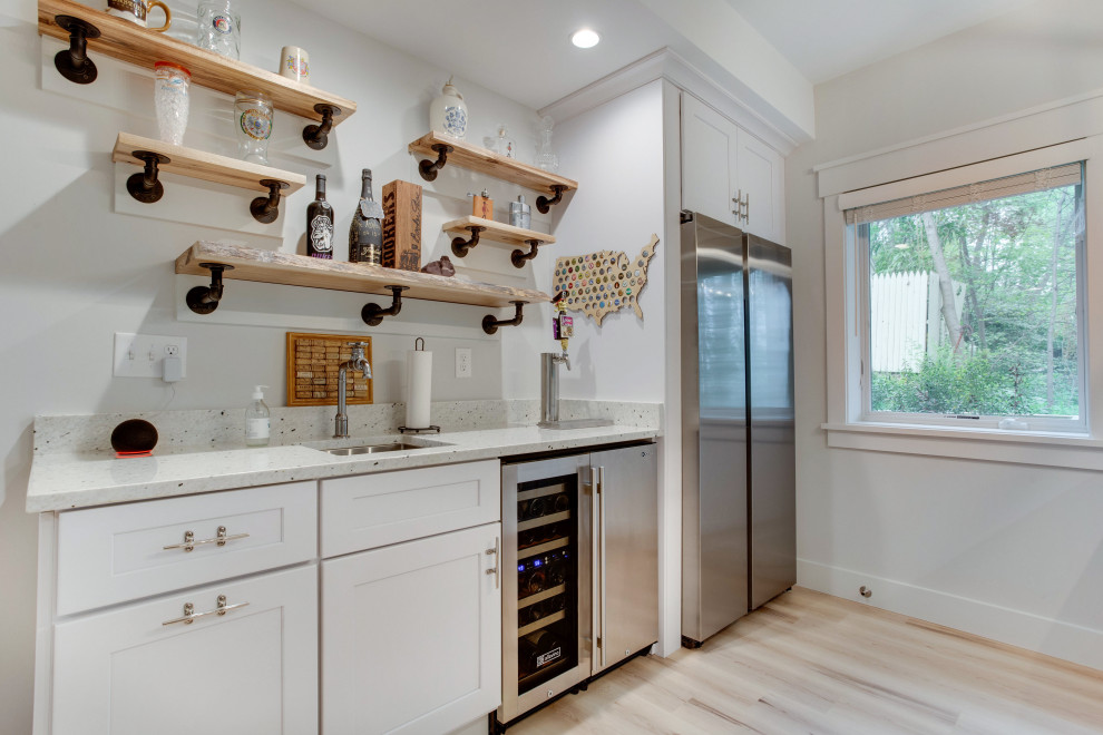 Coastal Transitional Multi-Room Design Annapolis, MD - Beach Style ...