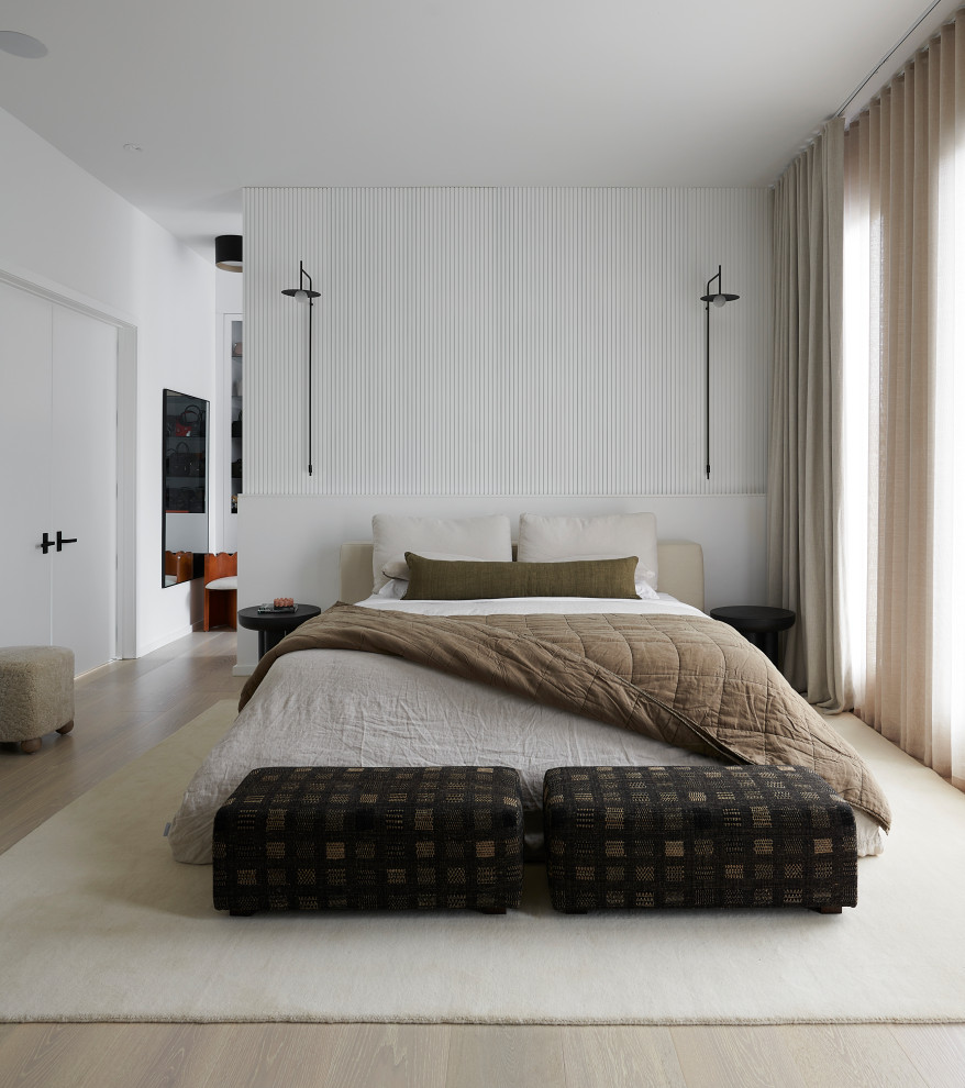 Lush, Layered and Refined Estate Home, Devil's Elbow ON - Modern ...