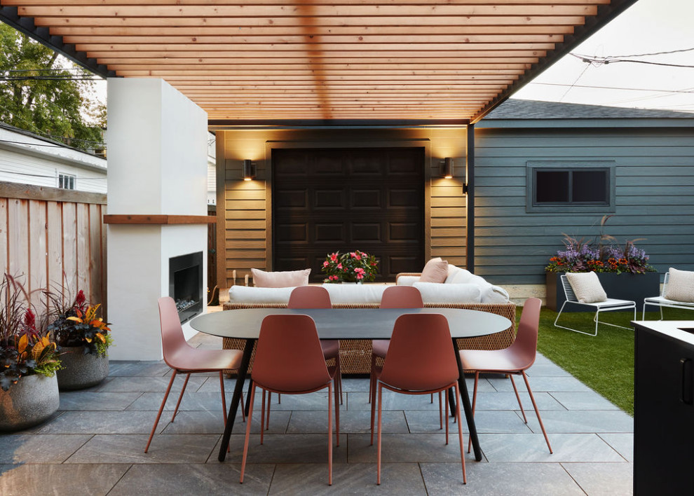 Logan Square Backyard Patio, Pergola & Outdoor Kitchen - Modern - Patio ...